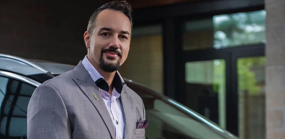 Jedan od najboljih automobilskih dizajnera u svijetu je Sarajlija Kemal ...